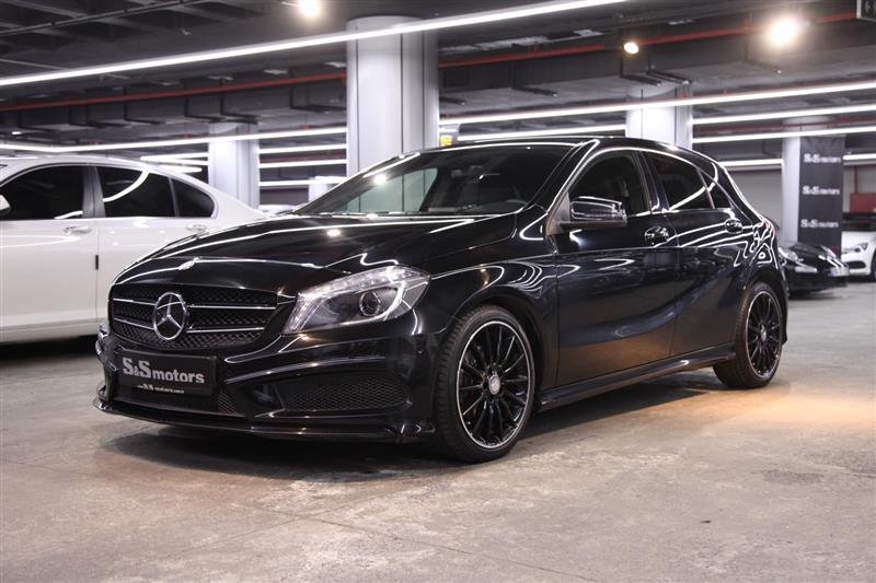 Mercedes Benz A 180 AMG